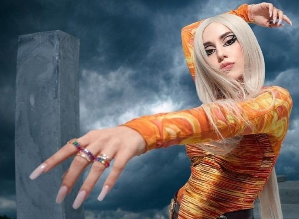 Ava Max – Born To The Night - Ondergewaardeerde Liedjes